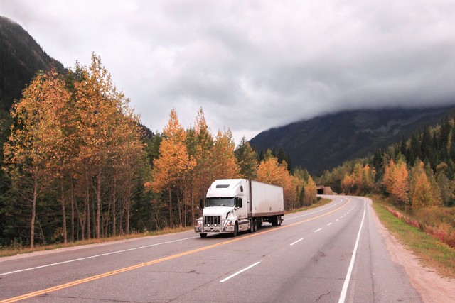 Efficient Logistics Solutions | Streamline Your Logistics Today